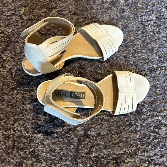 XOXO | Shoes | Xoxo Sandals | Poshmark